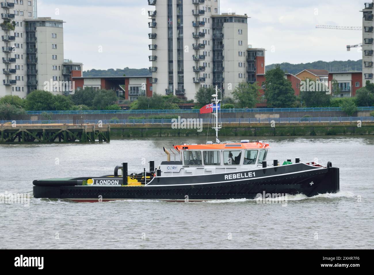 REBELLE ist ein brandneuer Schlepper für Cory Group ON, der an die ...