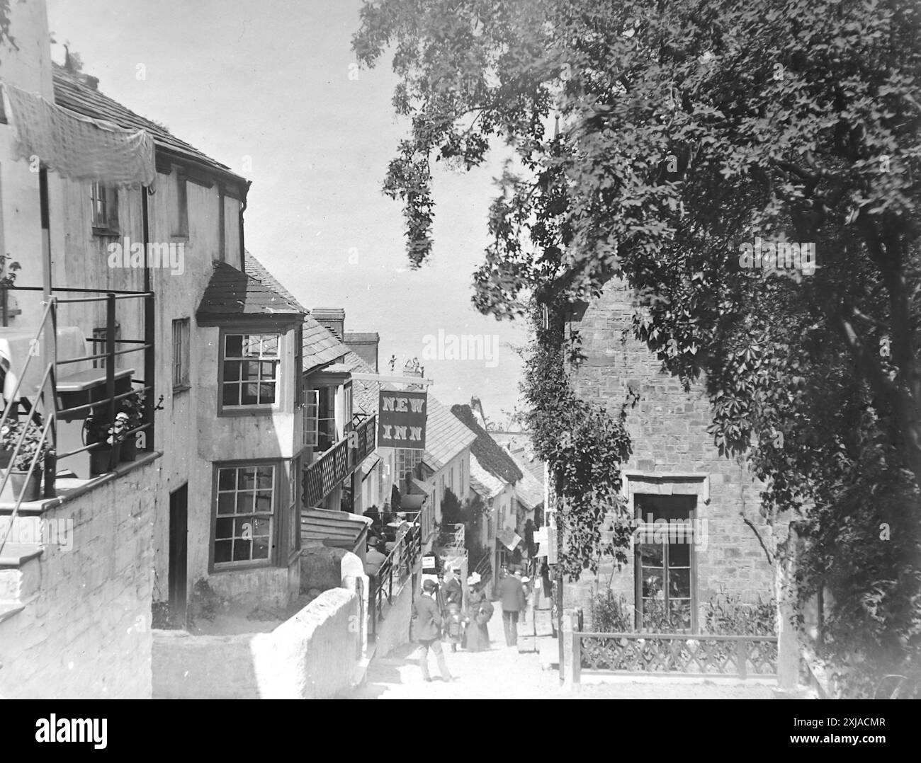 The New Inn and Jewell's Tea Rooms, Blick auf die High Street (mit ...