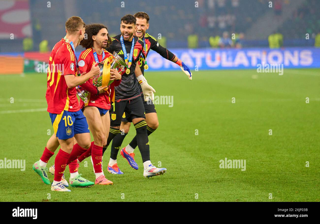 Marc Cucurella, ESP 24 Dani Olmo, ESP 10 Unai Simon, ESP 23 David Raya ...