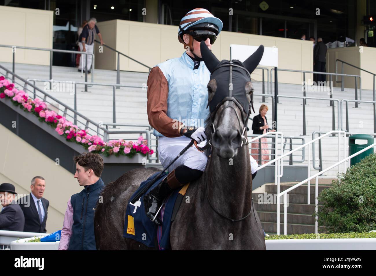Ascot, Berkshire, Großbritannien. Juli. 2024. Pferd Moogie, geritten ...