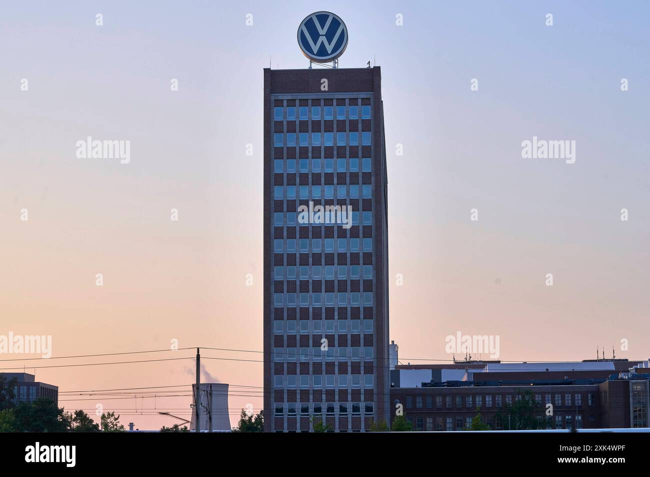 Das Markenhochhaus bis 2016 VW-Verwaltungshochhaus oder kurz VW ...