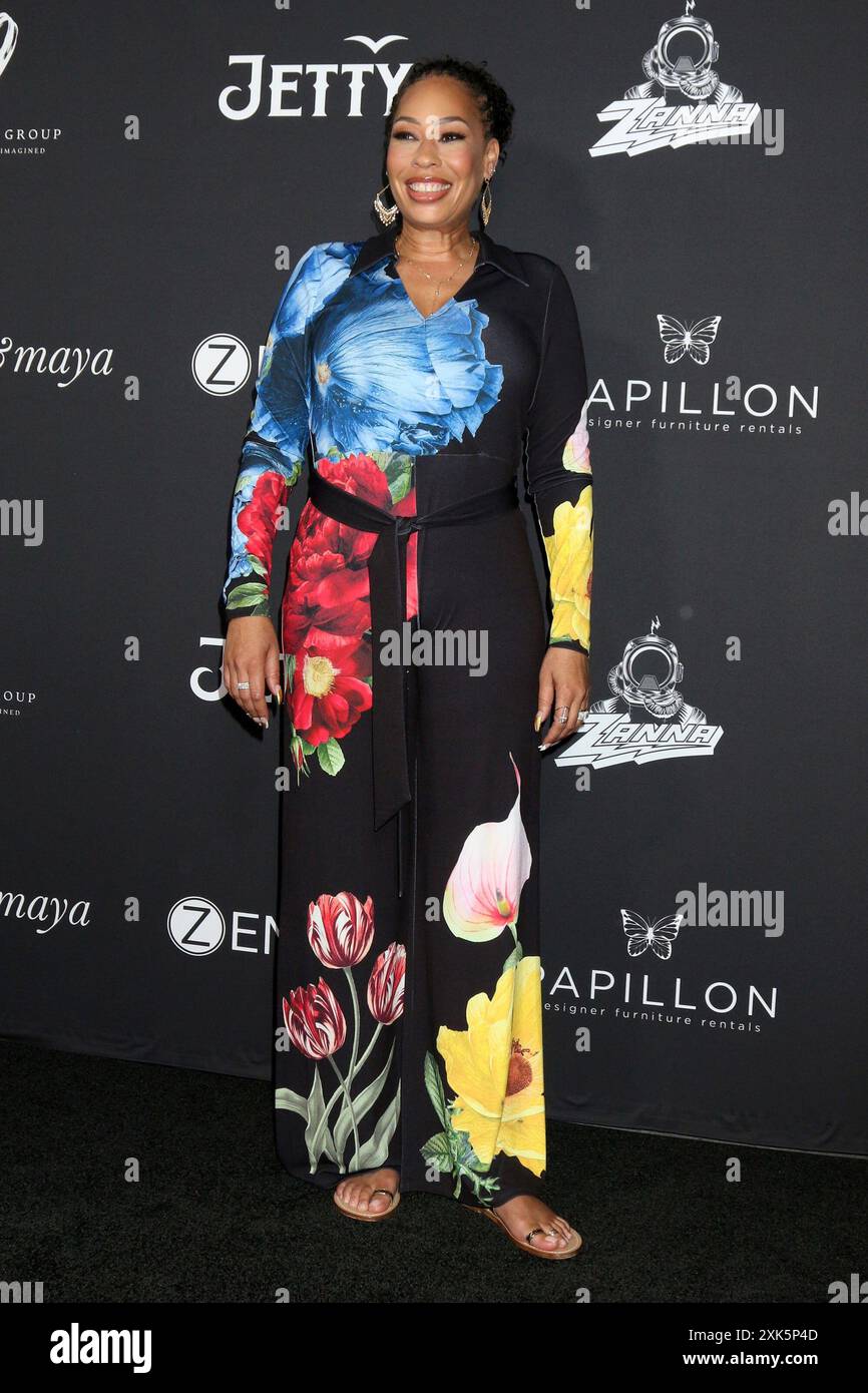 Alex Martin Dean bei Arrivals for A NIGHT WITH WHOOPI Launch Party for ...