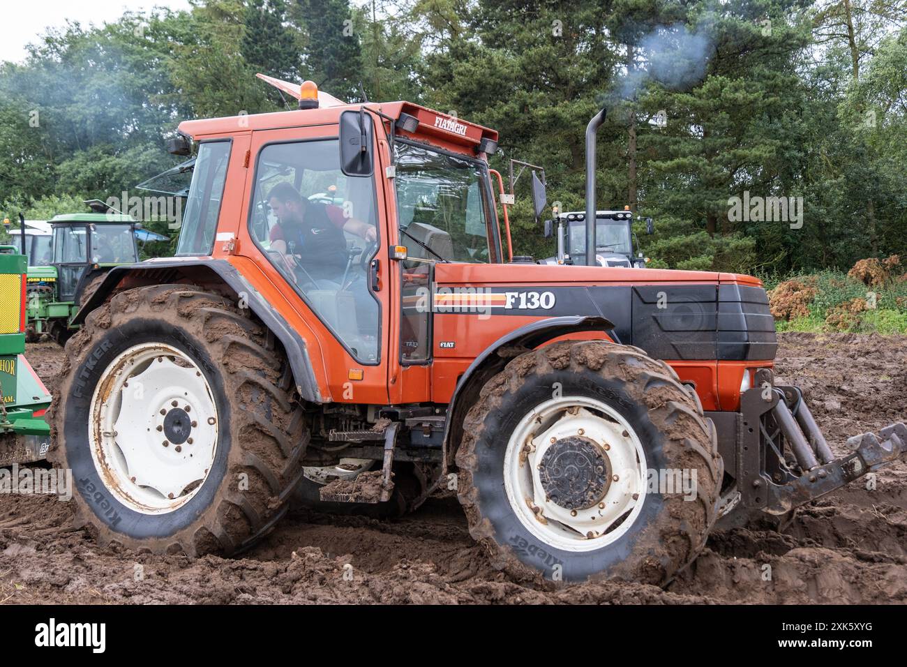 Fiat agri f130 -Fotos und -Bildmaterial in hoher Auflösung – Alamy