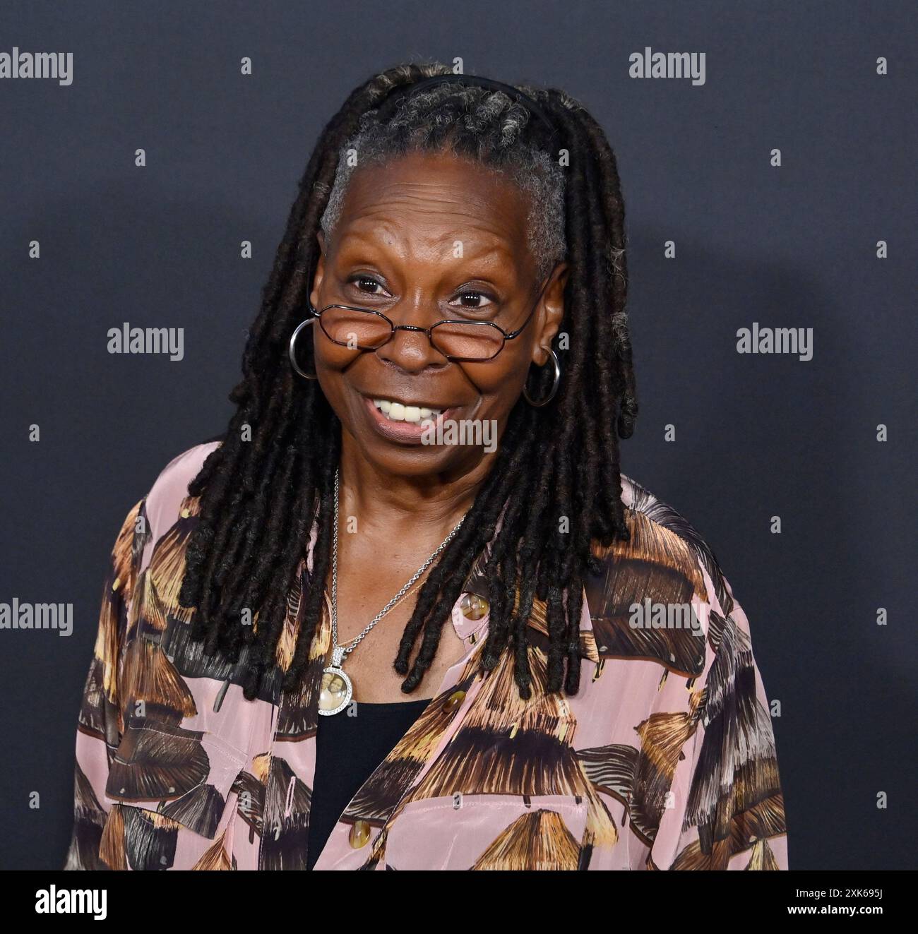 Venice Beach, Usa. Juli 2024. Whoopi Goldberg nimmt an einem Abend mit ...
