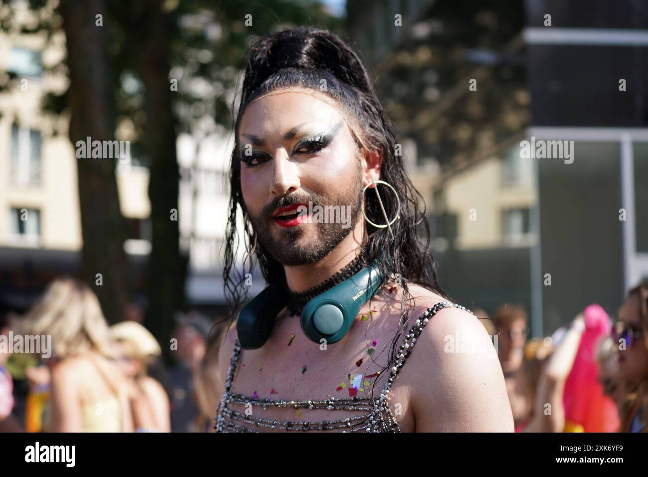 Csd parade köln -Fotos und -Bildmaterial in hoher Auflösung – Alamy