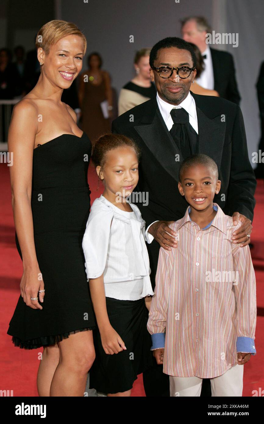 Spike Lee mit Ehefrau Tonya Lewis Lee, Tochter Satchel Lee und Sohn ...