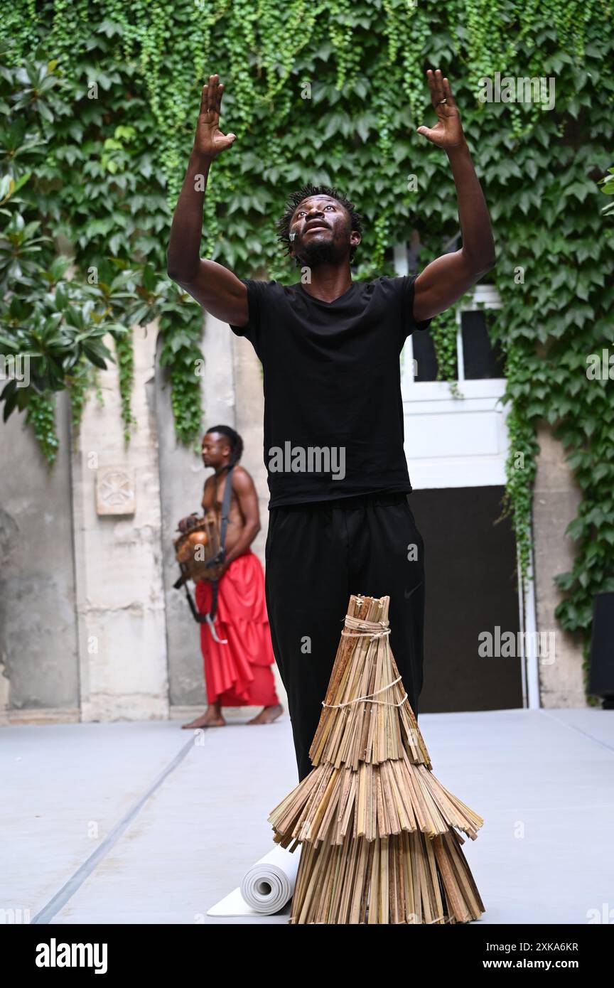 Festival d’Avignon 2024 'Trace...', eine Show von Michael Disanka und ...