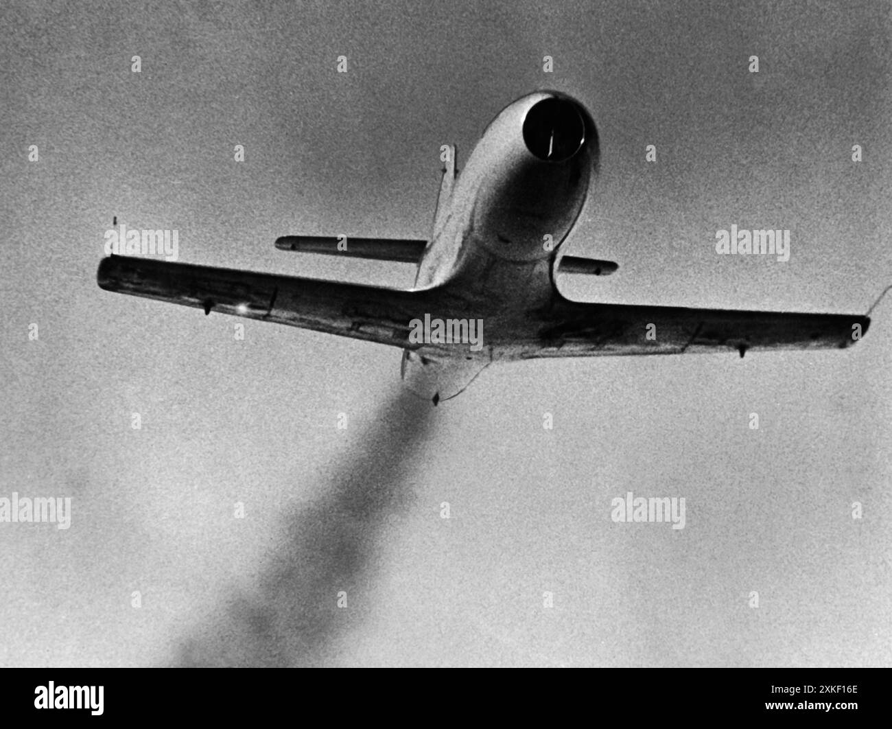 Muroc Field, Kalifornien 22. August 1947 Ein Navy Douglas Skystreak Jet ...