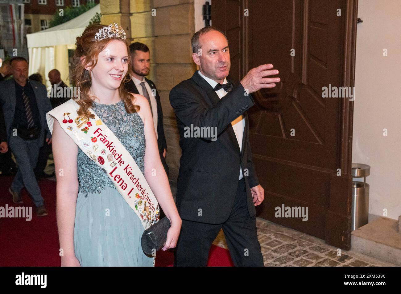 Bayreuth, Deutschland. Juli 2024. Hubert Aiwanger (r, freie Wähler ...