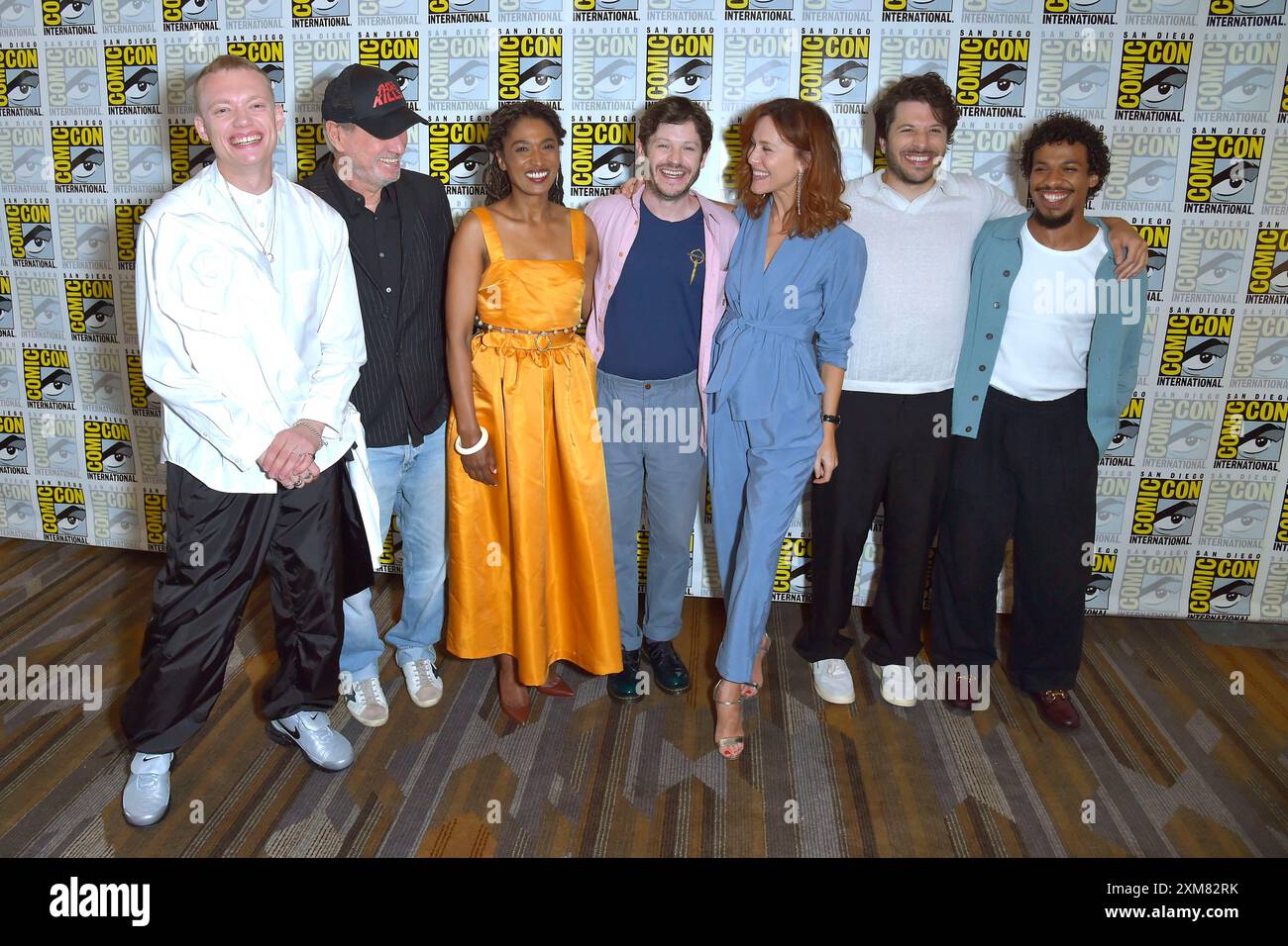 Jojo Macari, Roland Emmerich, Sara Martins, Iwan Rheon, Gabriella ...