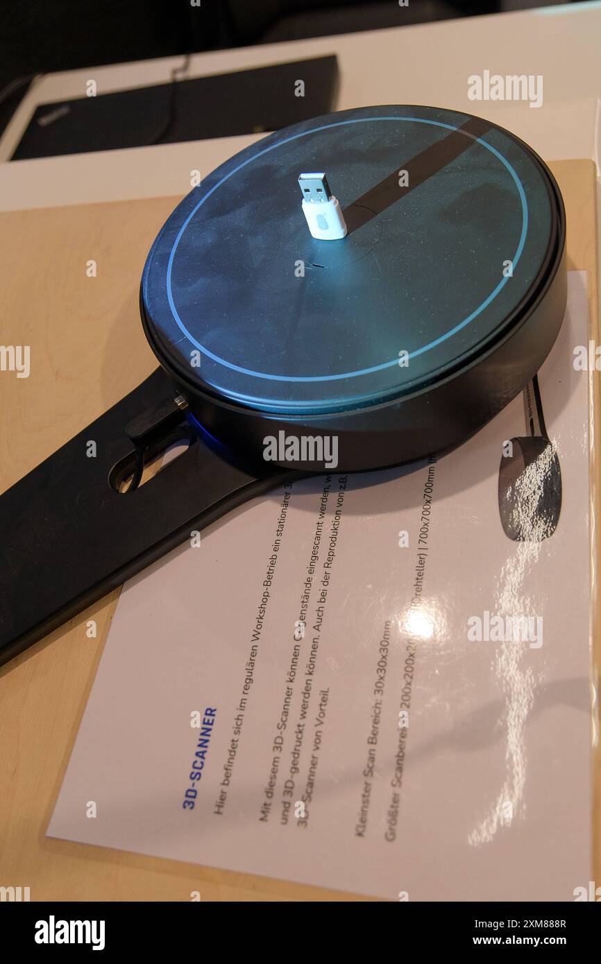 Stuttgart Verein Deutscher Ingenieure, VDI, Rollout TecMobil, 25.07. ...