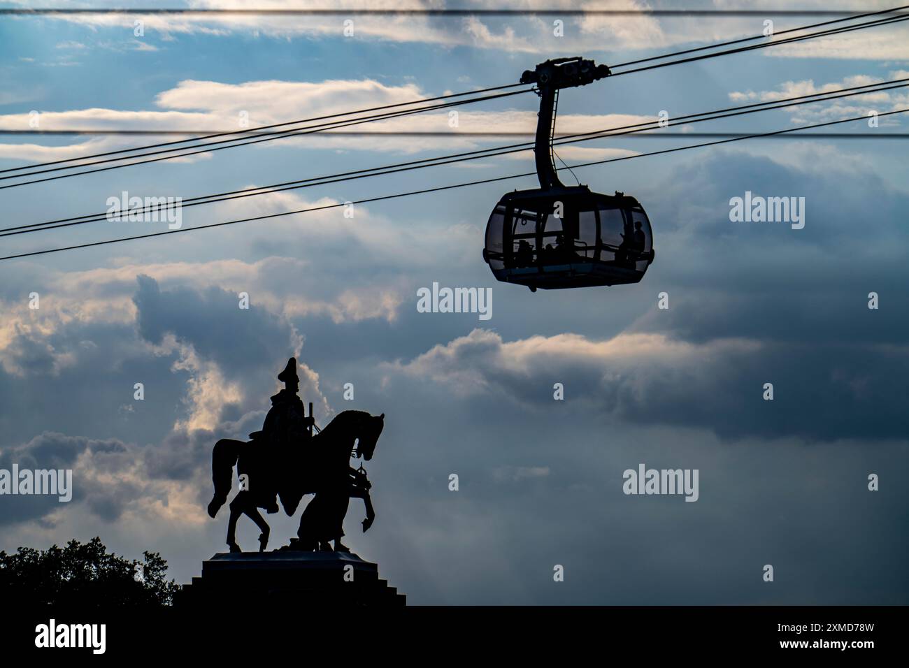 Das Denkmal für Kaiser Wilhelm I. am Deutschen Eck, Kabine der ...