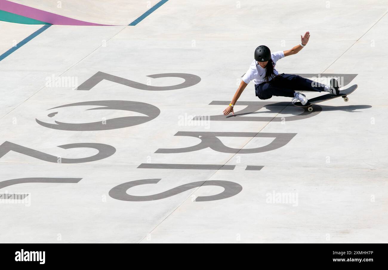Paris, Ile de France, Frankreich. Juli 2024. Skateboarderin PAIGE HEYN ...