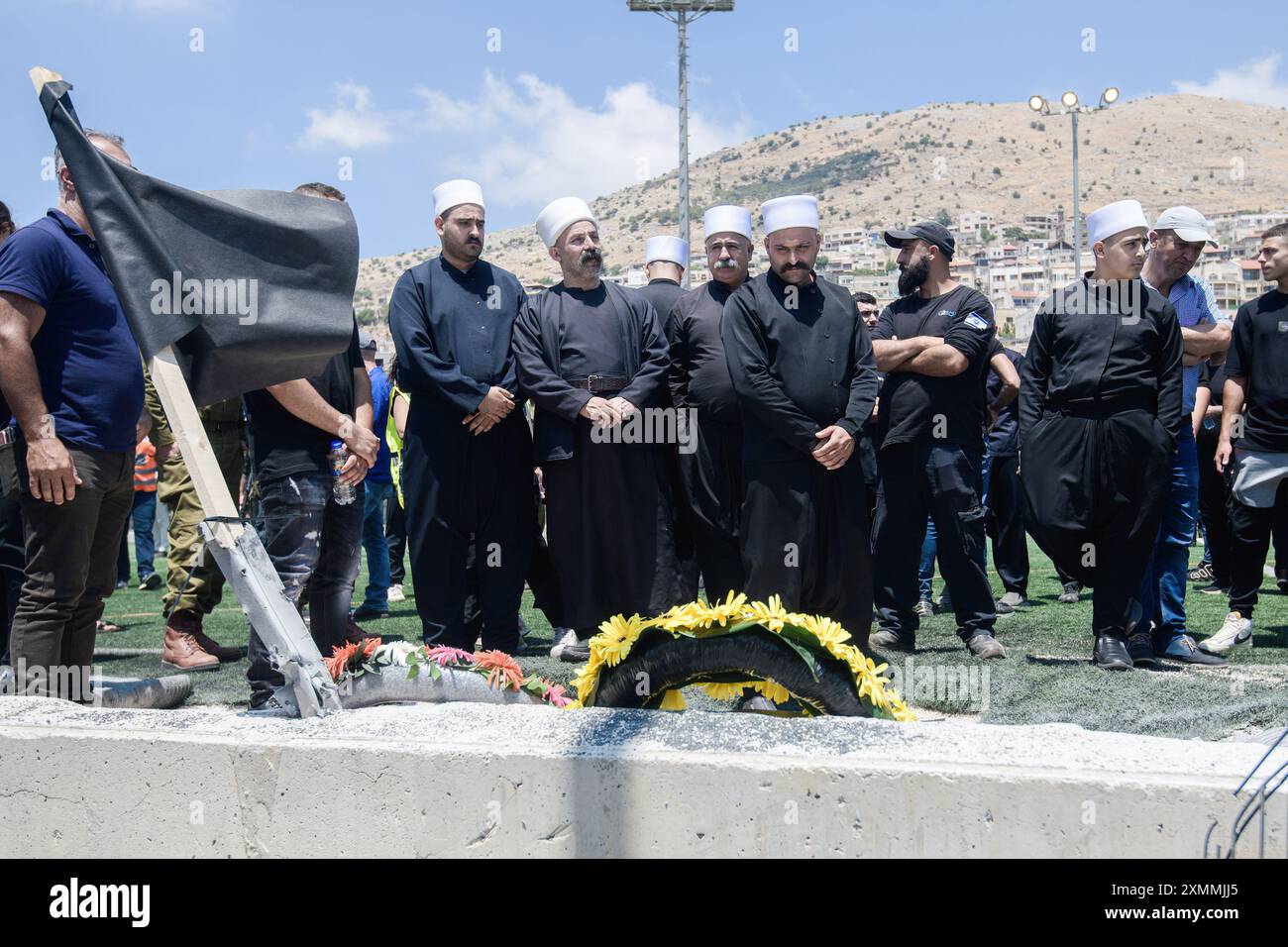 Majdal Shams, Israel. Juli 2024. Drusen-Trauer auf dem Fußballfeld ...