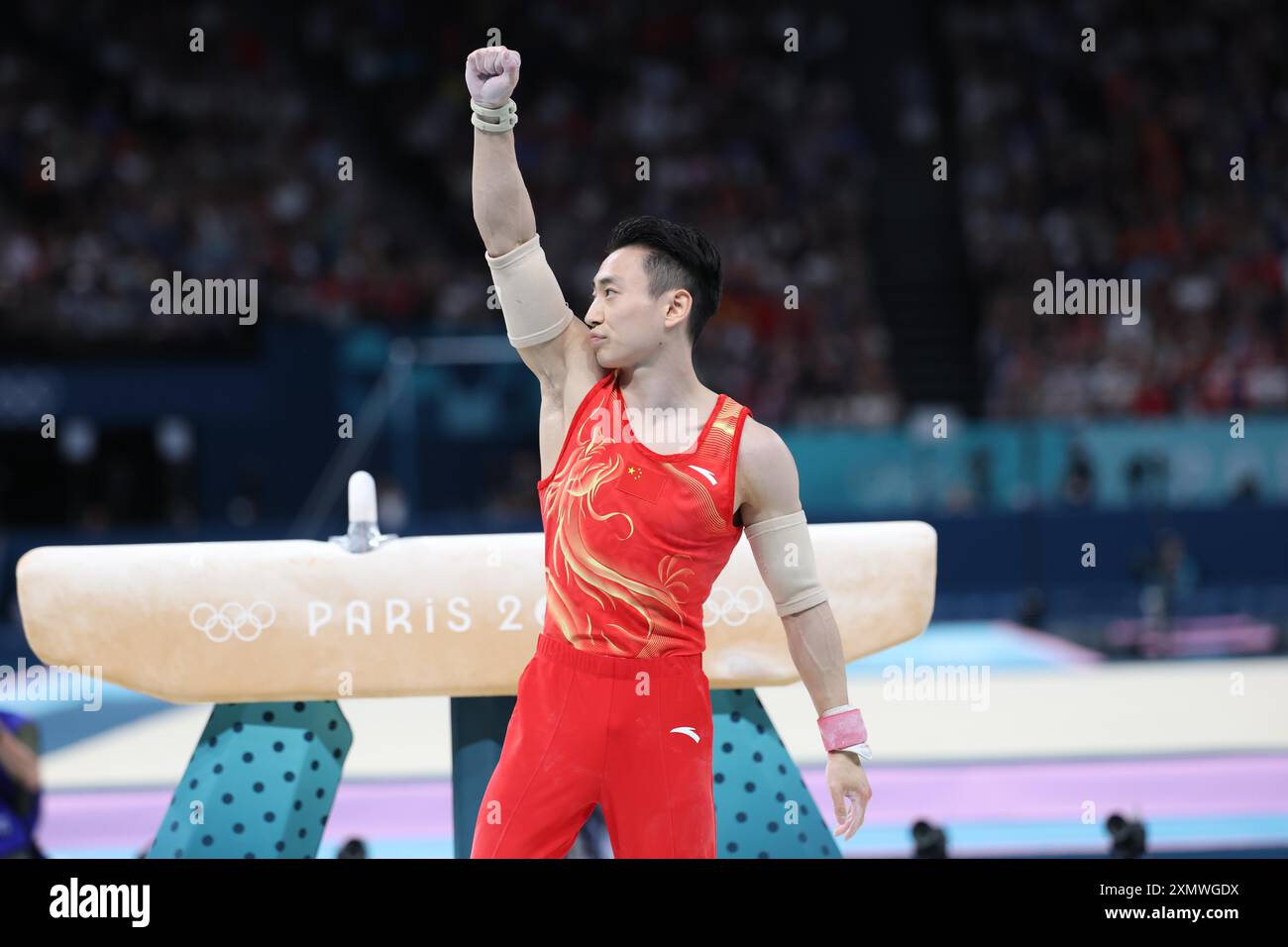 **CHINESISCHES FESTLAND, HONGKONG, MACAU UND TAIWAN OUT** das Team ...