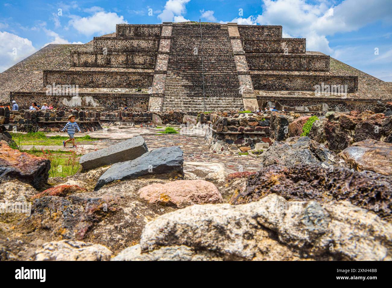 Pyramide des Mondes in San Martin de las Pirámides in der ...