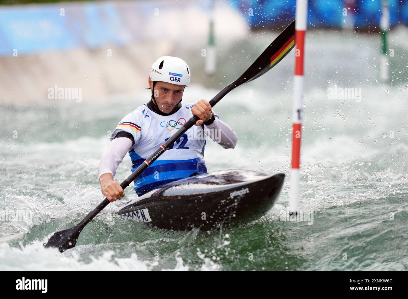 Der Deutsche Noah Hegge beim Halbfinale der Männer im Kayak-Einzel ...