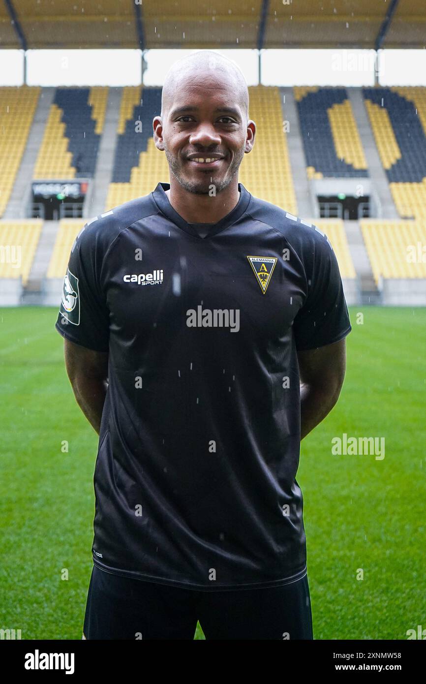 Charlison Benschop (Alemannia Aachen, #35) GER, Alemannia Aachen ...