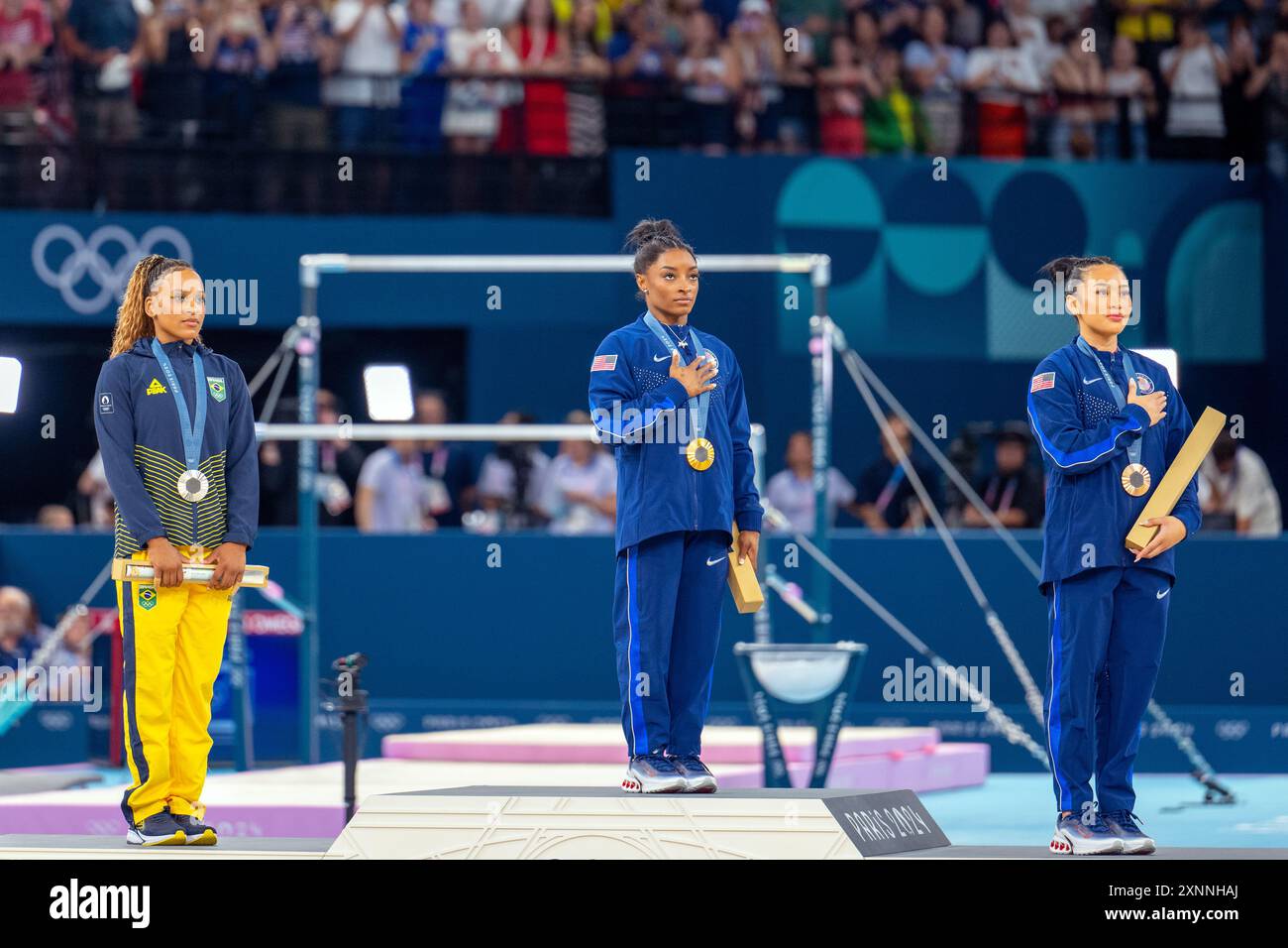 Paris, Frankreich. August 2024. Silbermedaillengewinnerin Rebeca Andrade aus Brasilien ...