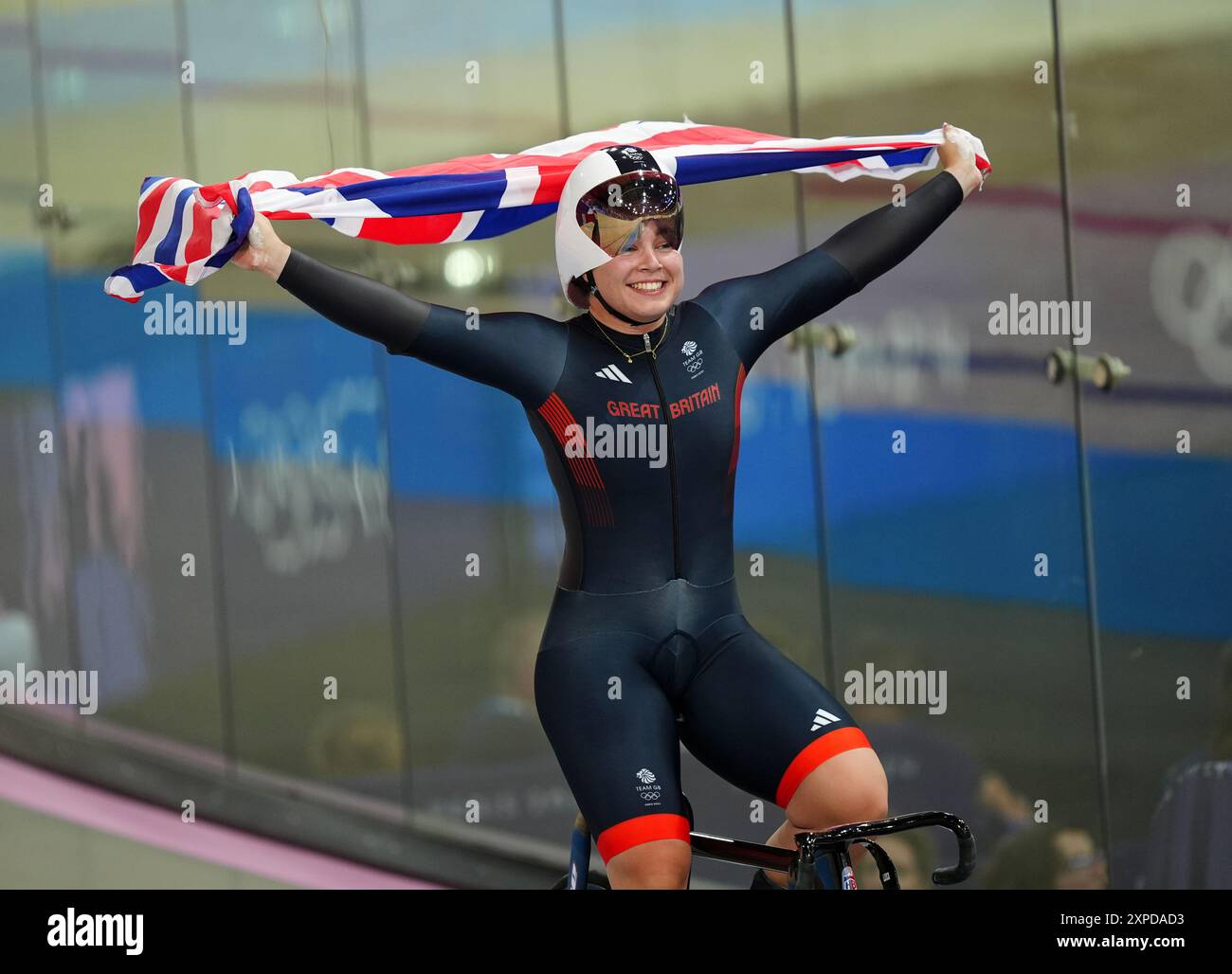 Die britische Sophie Capewell feiert am zehnten Tag der Olympischen ...