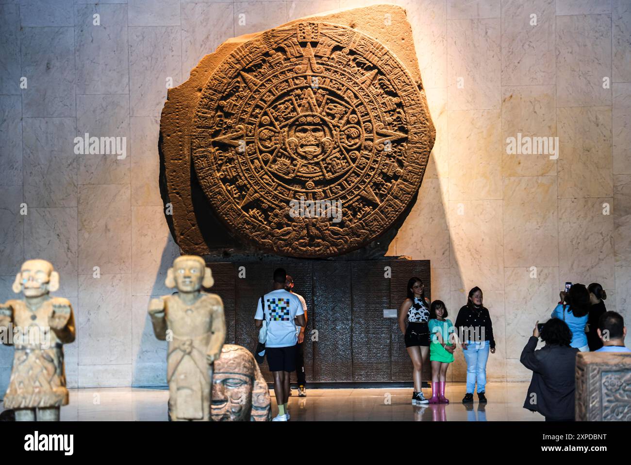 Aztekenkalender oder La Piedra del Sol im Nationalmuseum für ...