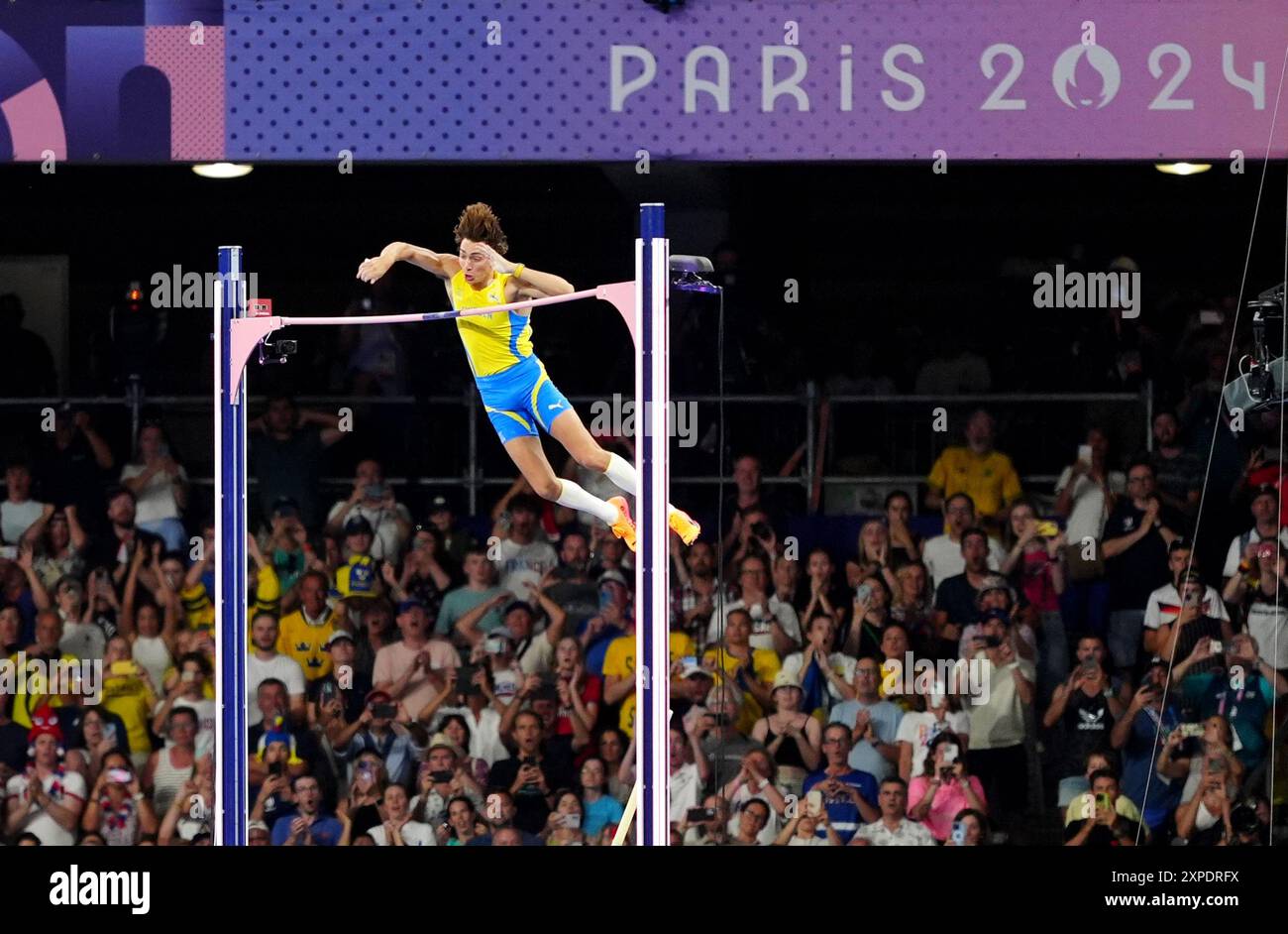 Schwedens Armand Duplantis gewinnt am zehnten Tag der Olympischen ...