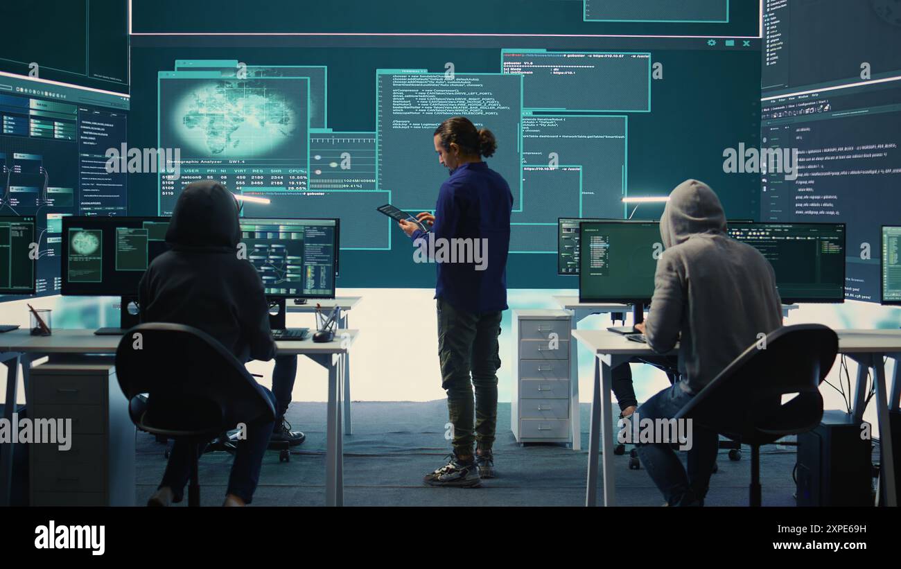 Fröhliche Hacker-Teams erhalten Zugang zu Netzwerksystemen und feiern ...