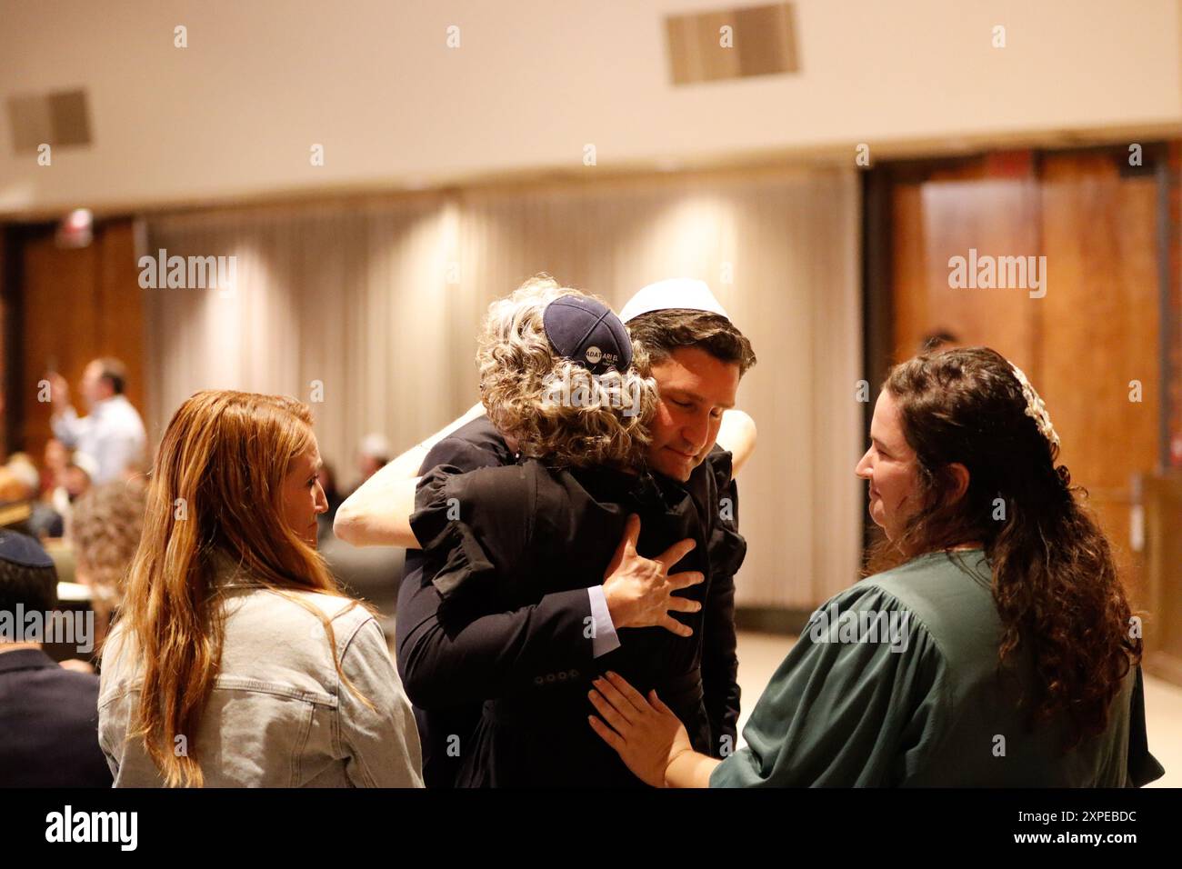 Jesse gabriel im tempel -Fotos und -Bildmaterial in hoher Auflösung – Alamy