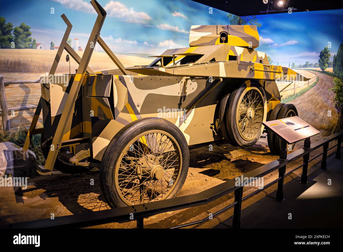 TRIANGLE, Virginia — das King Armored Car, ausgestellt im National ...