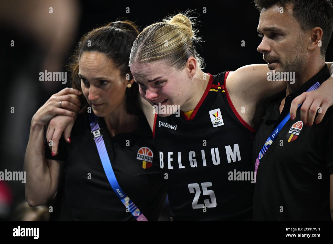 Paris, Frankreich. August 2024. Die Belgierin Becky Massey verlässt das ...