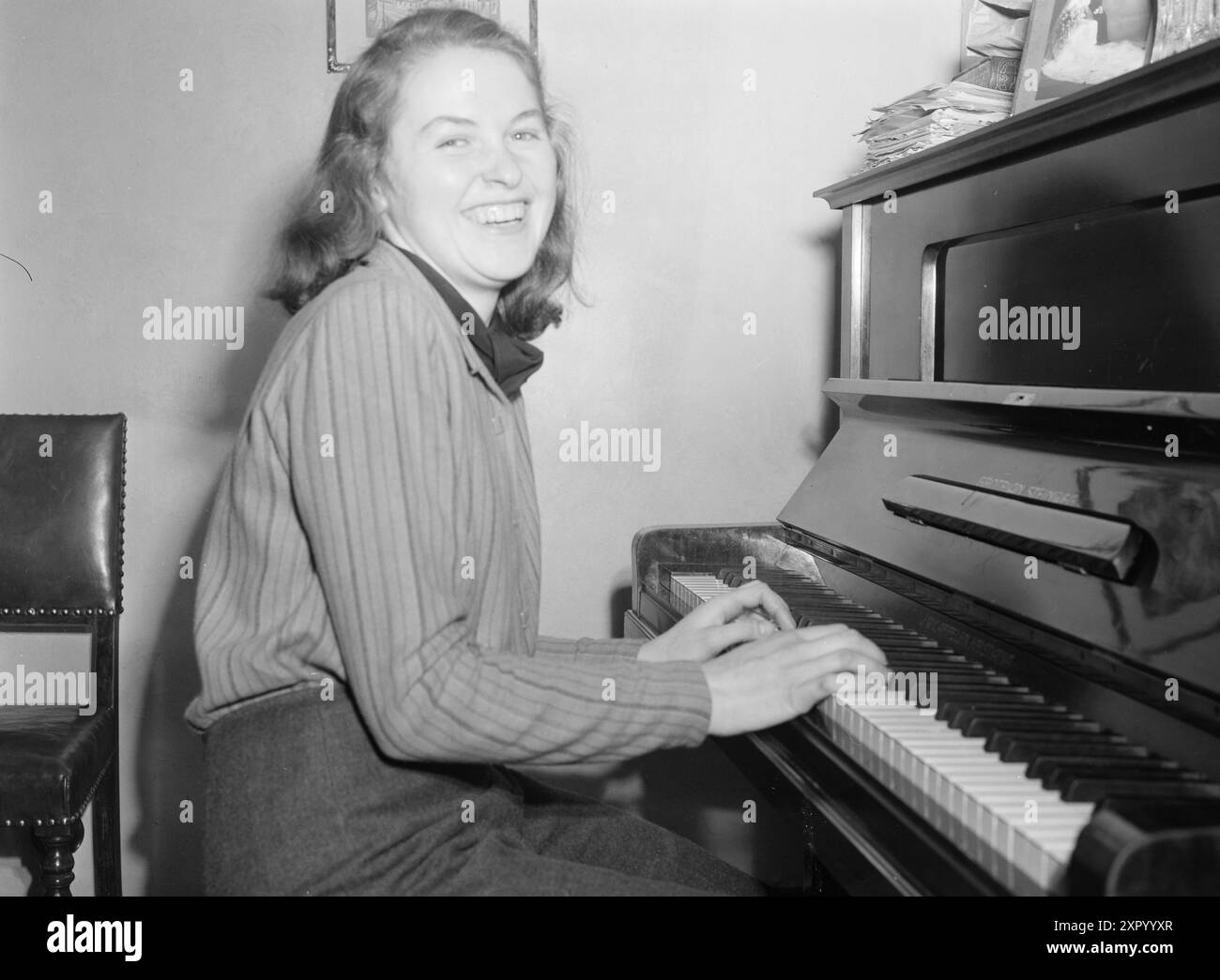 Tatsächlich 1948: Skating Prinzessin Drahuna Vokurkova ist ...