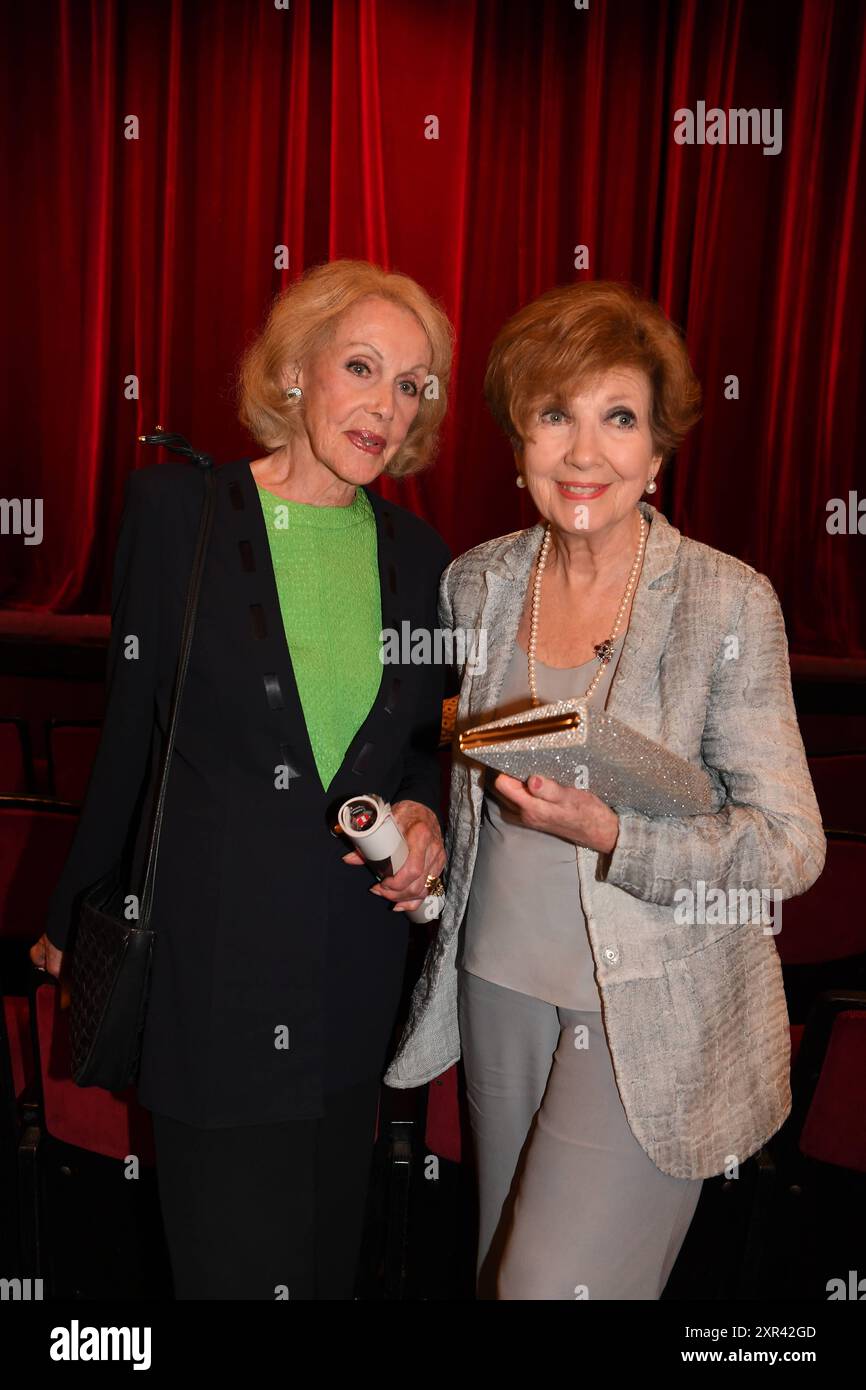 Ellen Kessler und Carolin Reiber / Premiere / Bette und Joan / Komödie ...