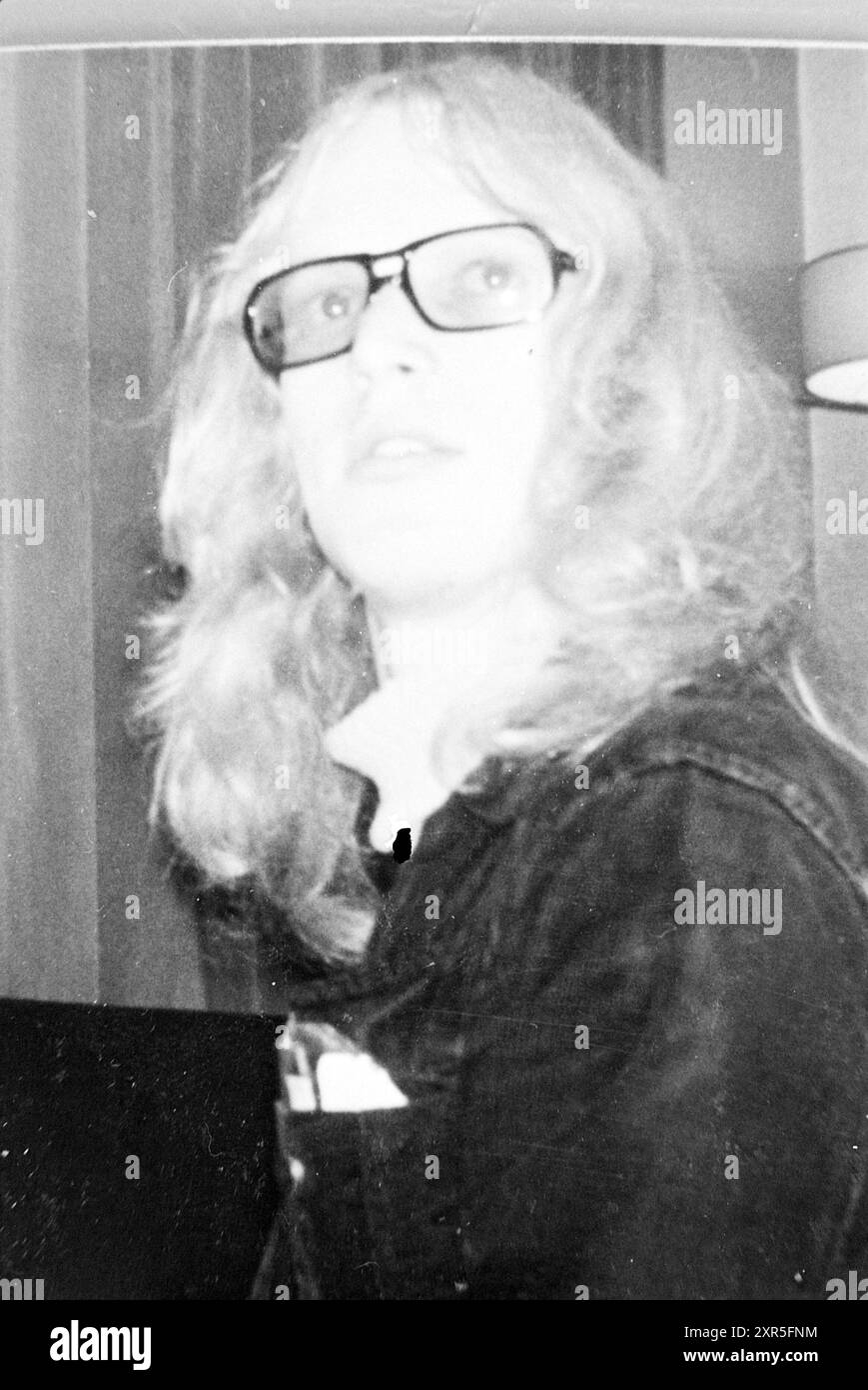 Kriegsdienstverweigerer ger pouw -Fotos und -Bildmaterial in hoher ...