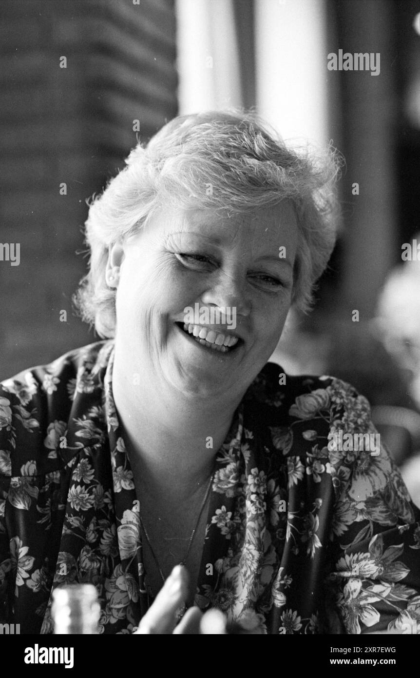 Porträt der Sängerin Christine Deutekom, Personen singen und Musik, 06 ...