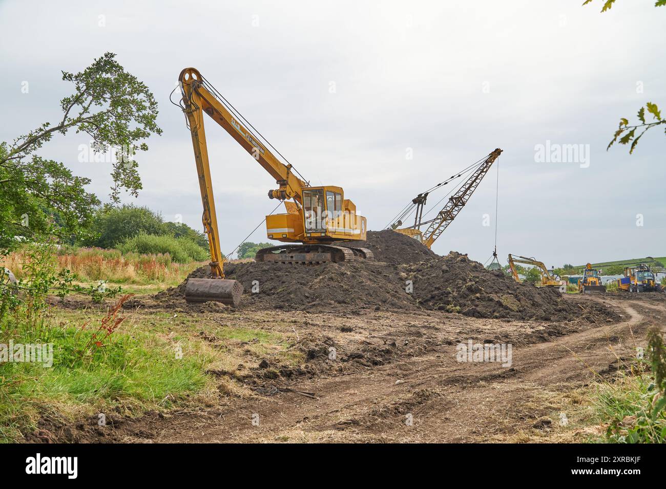 Industrielle erdbewegungsbagger bagger -Fotos und -Bildmaterial in ...