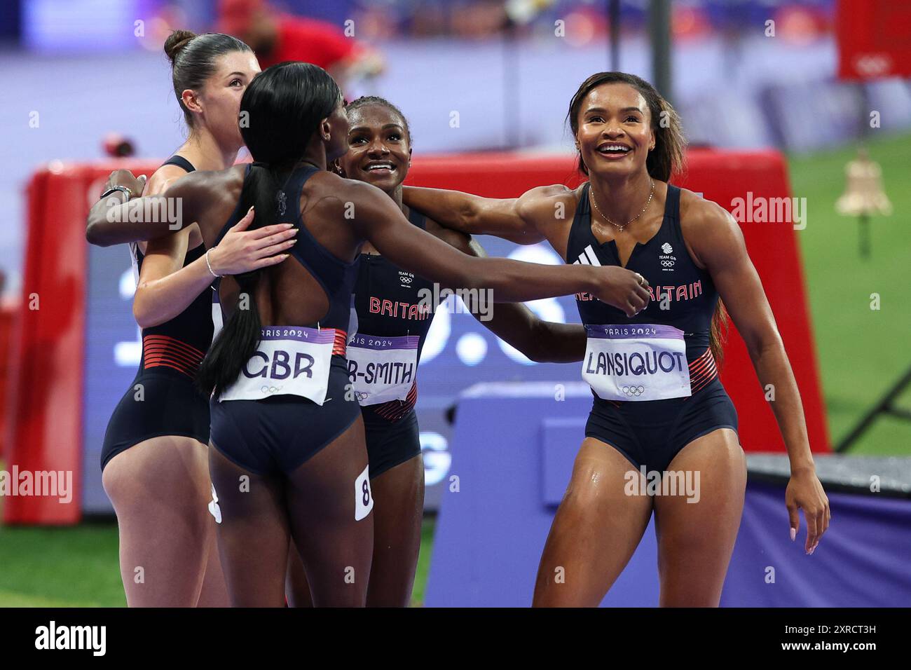 PARIS, FRANKREICH. August 2024. Dina Asher-Smith, Imani Lansiquot, Amy ...