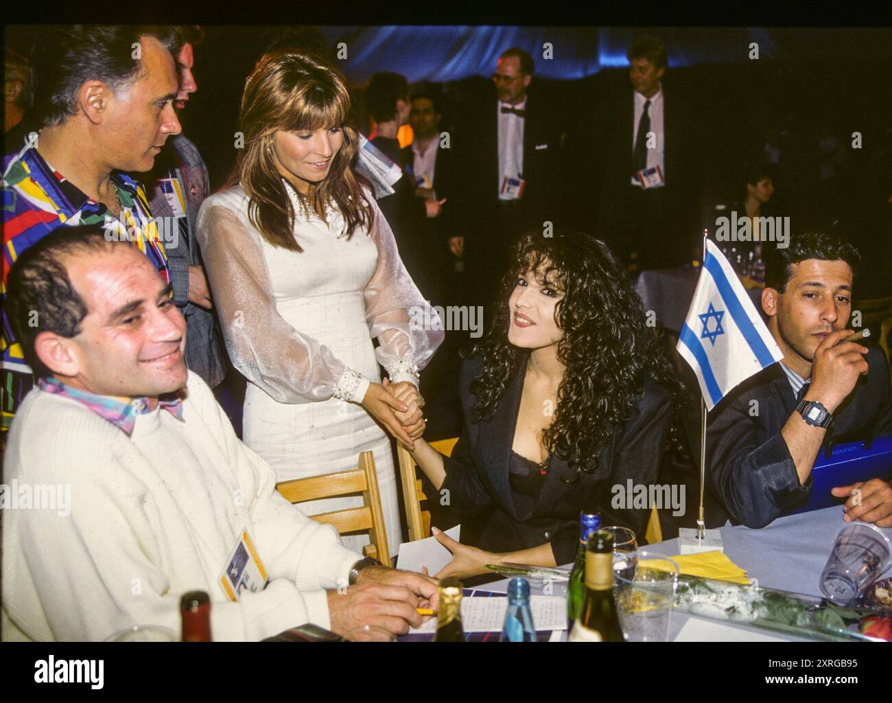 Carola Häggkvist schwedische Sängerin im Gespräch mit Israels Kandidat ...