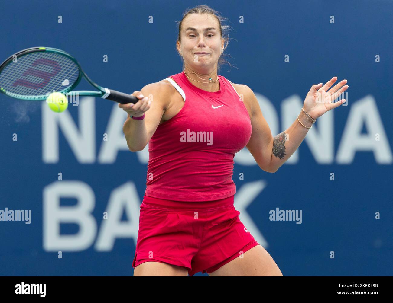 Toronto, Kanada. August 2024. Aryna Sabalenka aus Weißrussland kehrt ...