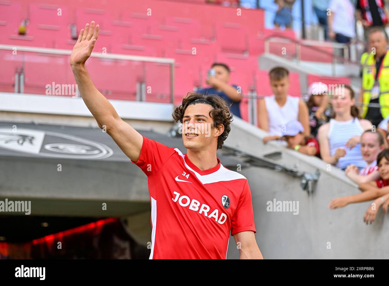 Merlin Roehl (SC Freiburg, #34) GER, SC Freiburg - AC Florenz, Fussball ...