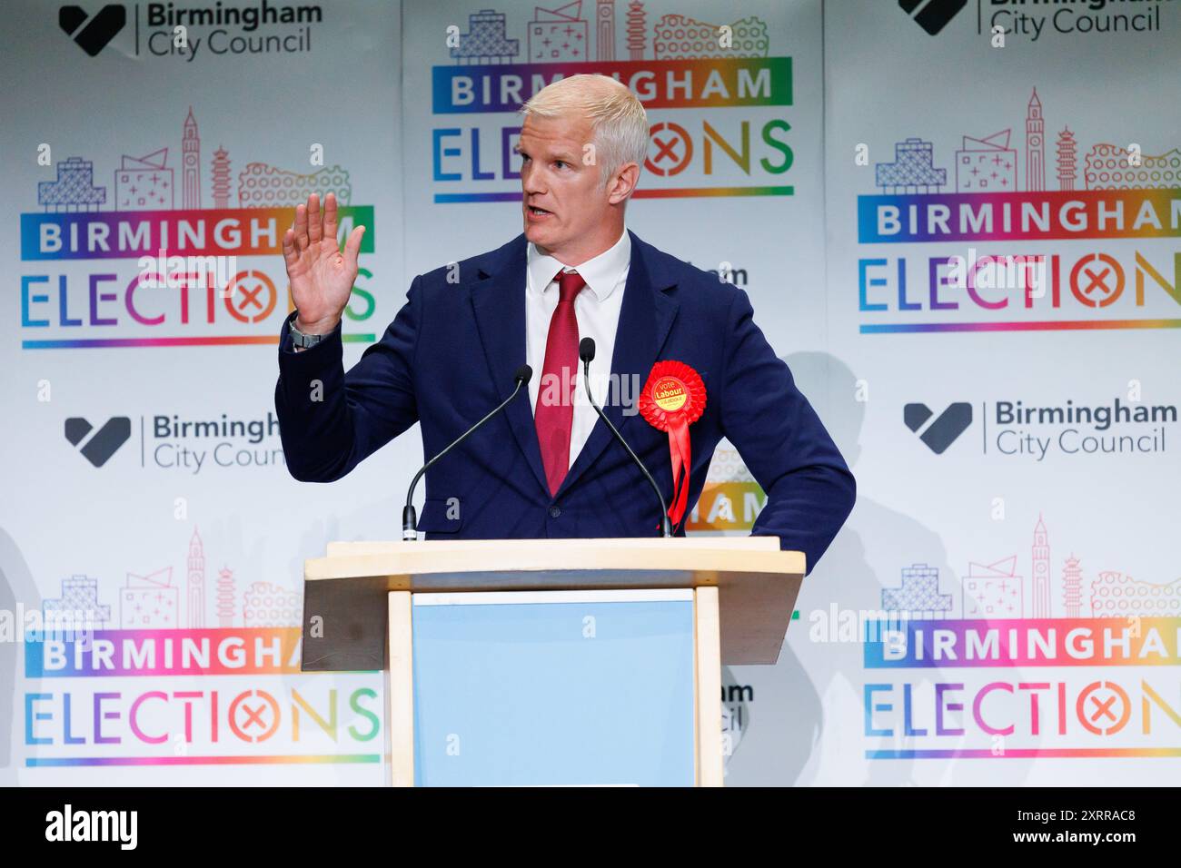 Alistair (Al) Carns, Abgeordneter der Labour Party, gewann den Sitz in ...