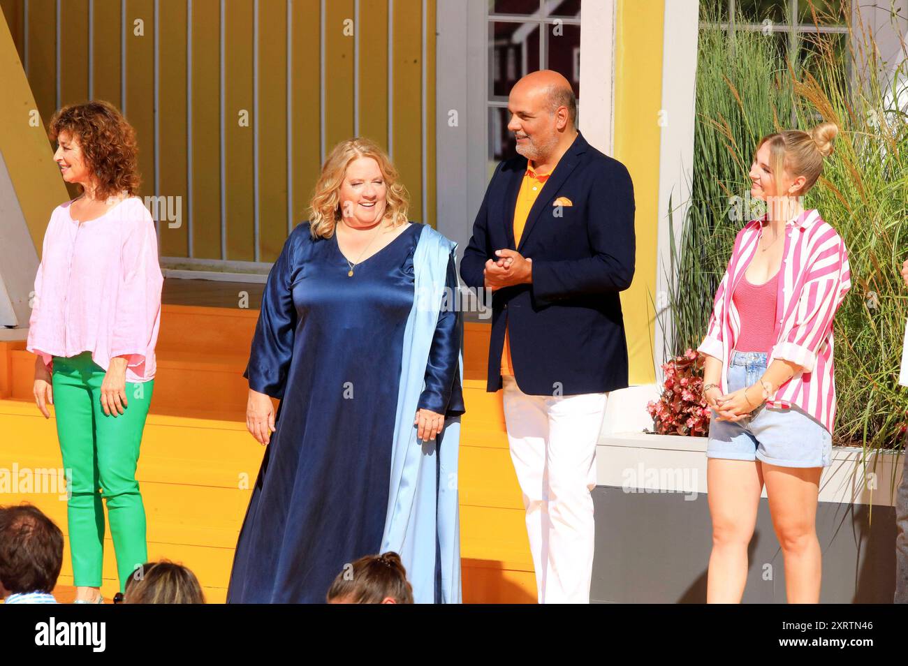 Isabel Varell, Kathy Kelly, Jay Alexander und Neonlicht in der ARD TV ...