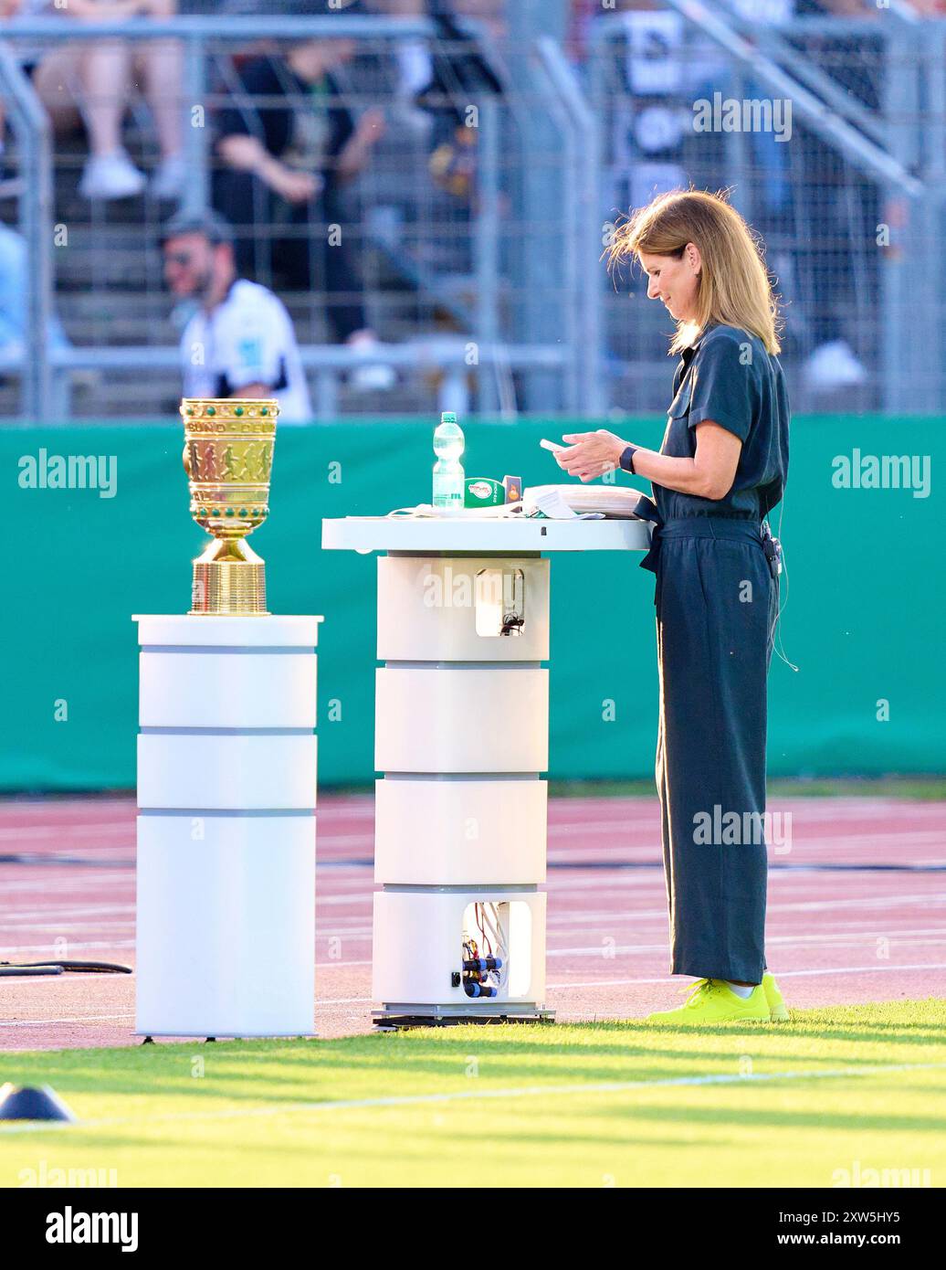 Katrin Müller-Hohenstein, ZDF-Fernsehmoderatorin, Sportmoderatorin im ...