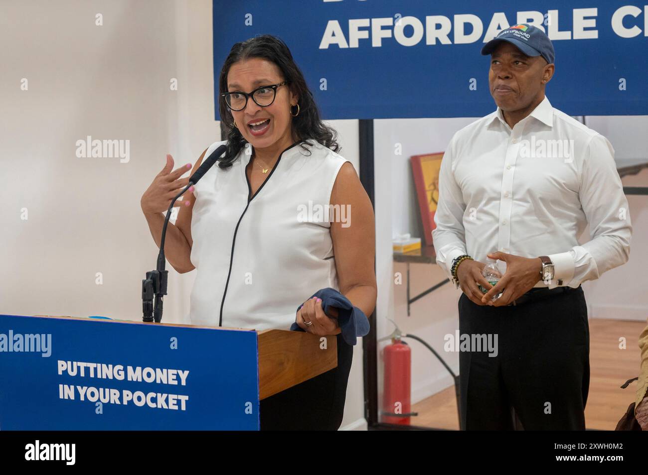 New York, New York, USA. August 2024. (NEU) Bürgermeister Adams ...