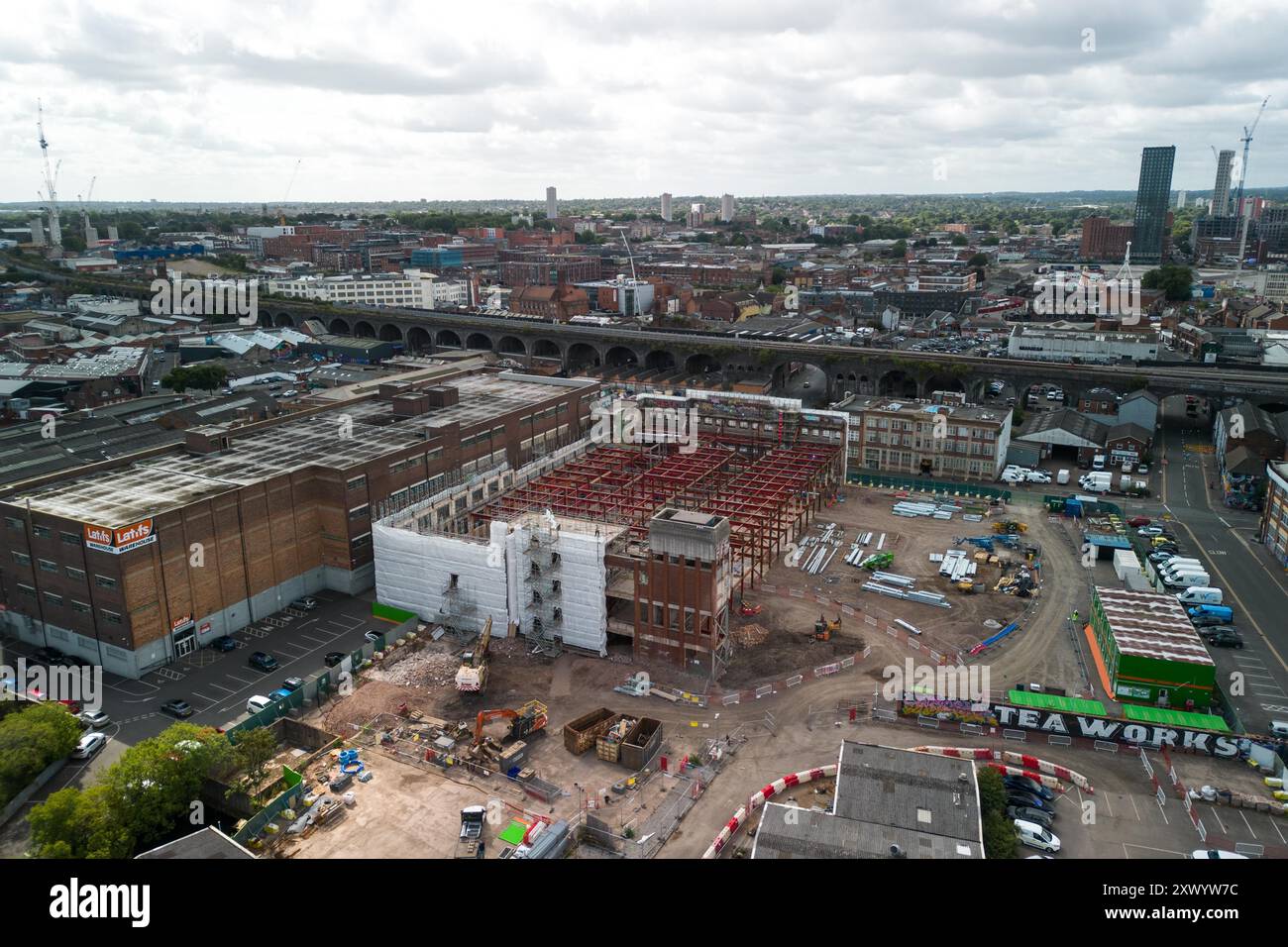 Canal Street, Digbeth, Birmingham, 21. August 2024 - Bau der neuen BBC ...