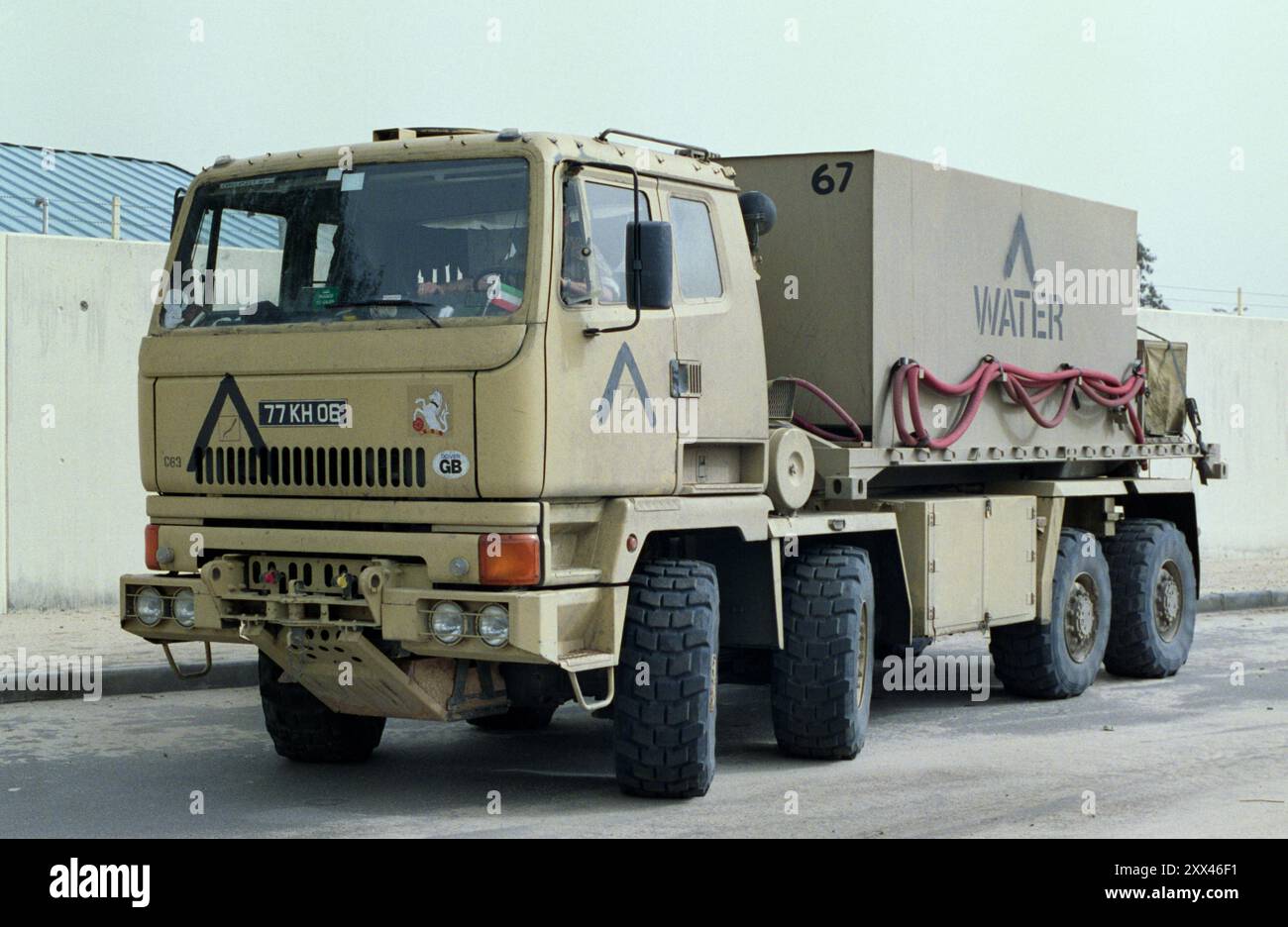 6. März 1991 Ein Leyland DAF-Lkw der British Army DROPS (Demountable ...