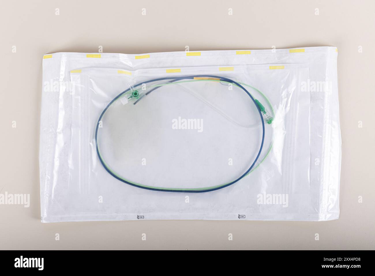 PTCA-Führungsdrähte. Stent und Katheter zur Implantation in Blutgefässe ...