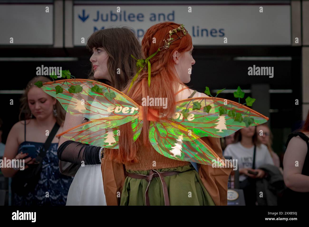 Taylor swift superfan -Fotos und -Bildmaterial in hoher Auflösung – Alamy