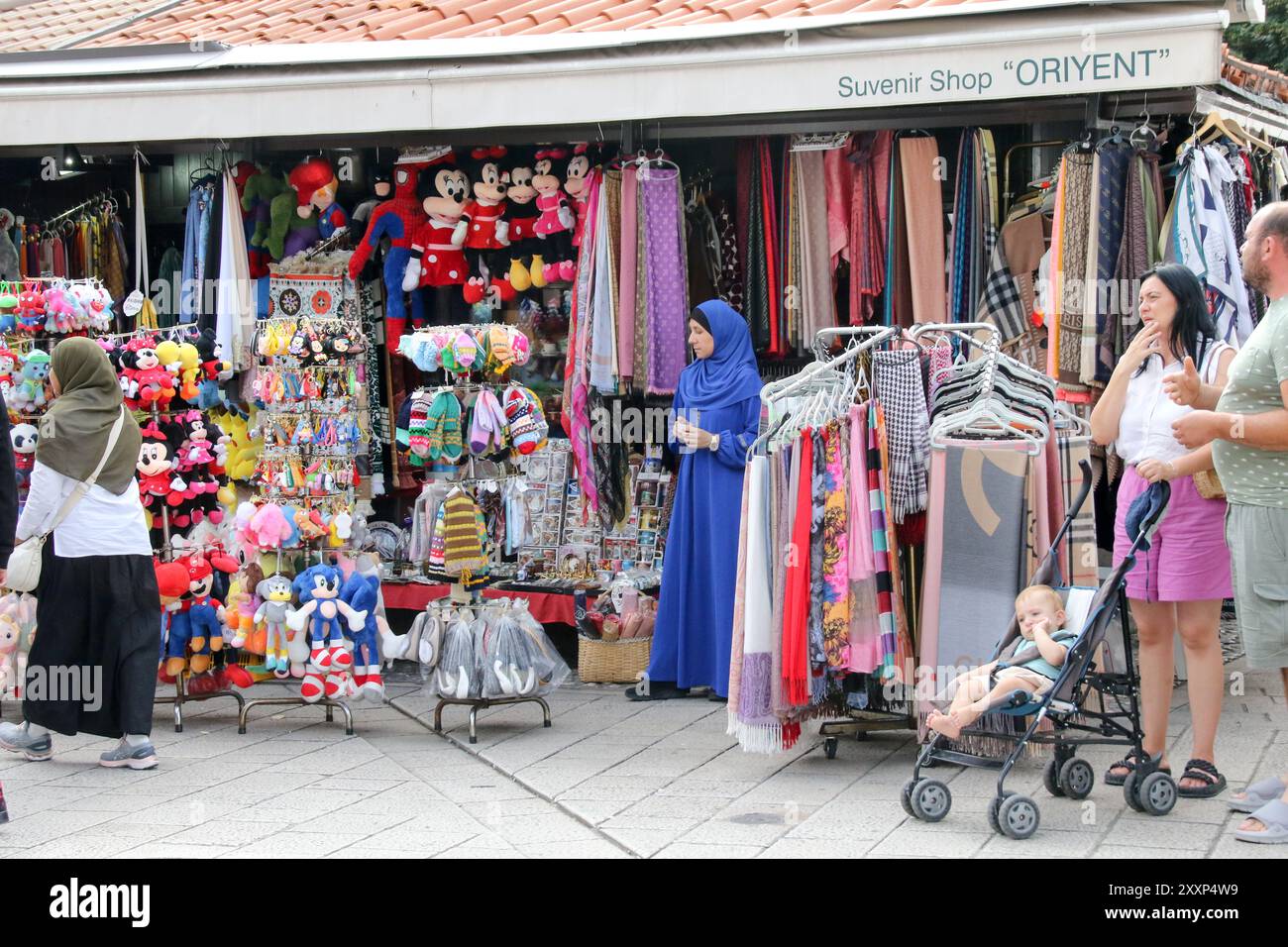 Sarajevo bosnia souvenirs bascarsija -Fotos und -Bildmaterial in hoher ...