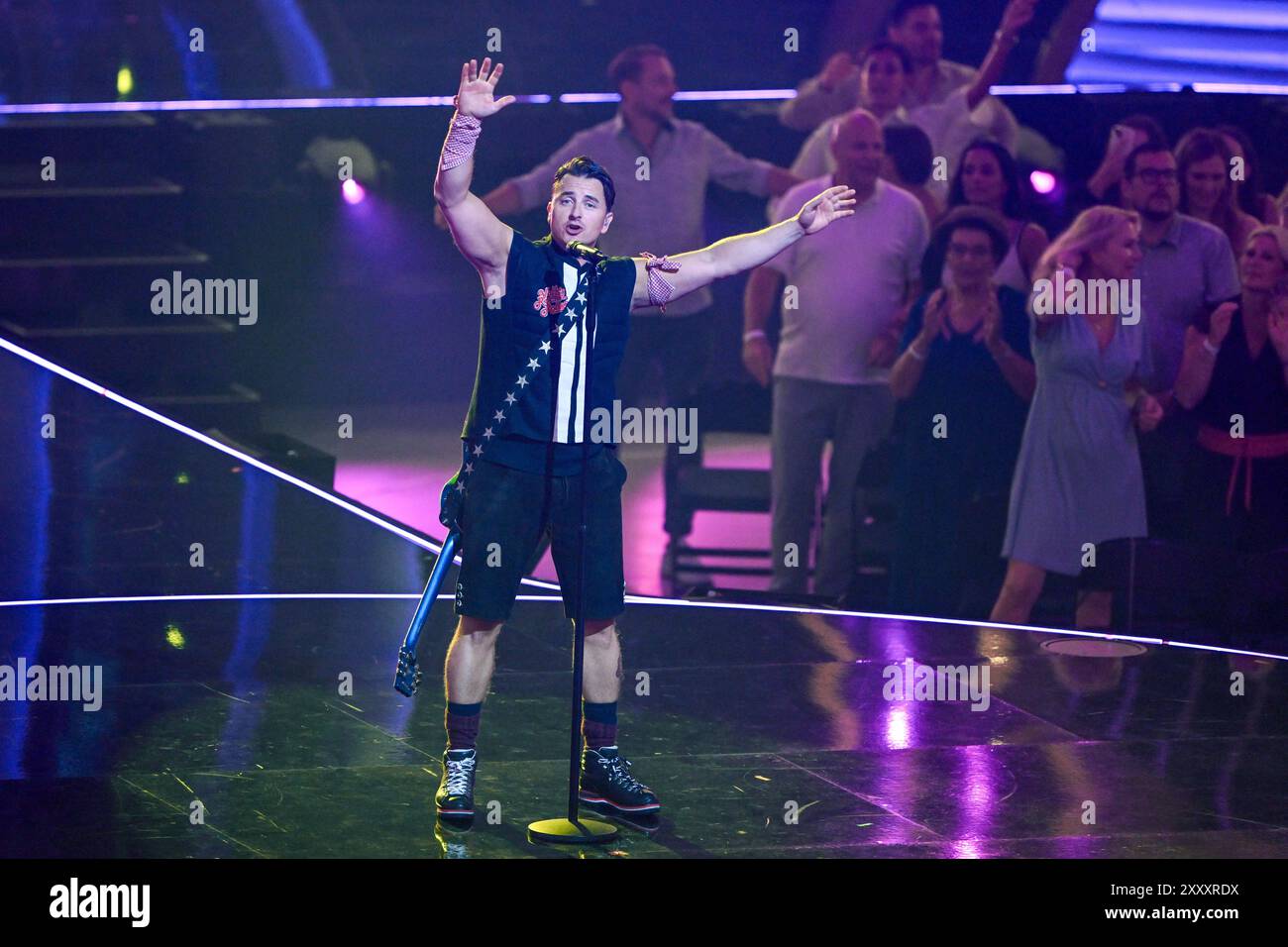 DIE GIOVANNI ZARRELLA SHOW 2024 Uhr 24.08.2024 in der Westfalenhalle in Dortmund Andreas ...