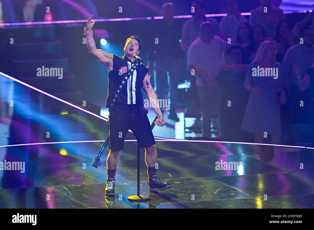 DIE GIOVANNI ZARRELLA SHOW 2024 Uhr 24.08.2024 in der Westfalenhalle in Dortmund Andreas ...